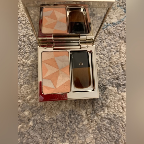 cle de peau | Makeup | Swatched Once Cl De Peau Luminizing Face ...